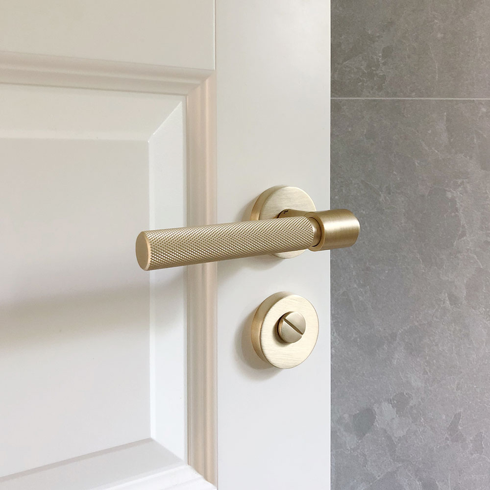 Door Handle Helix 200 - Brass | Pullsonline.co.uk