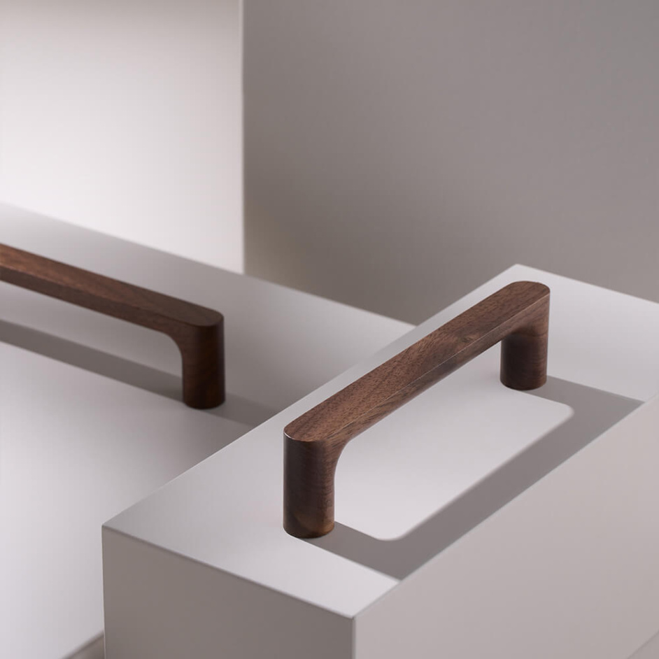 Handle Pinta - Walnut | Pullsonline.co.uk